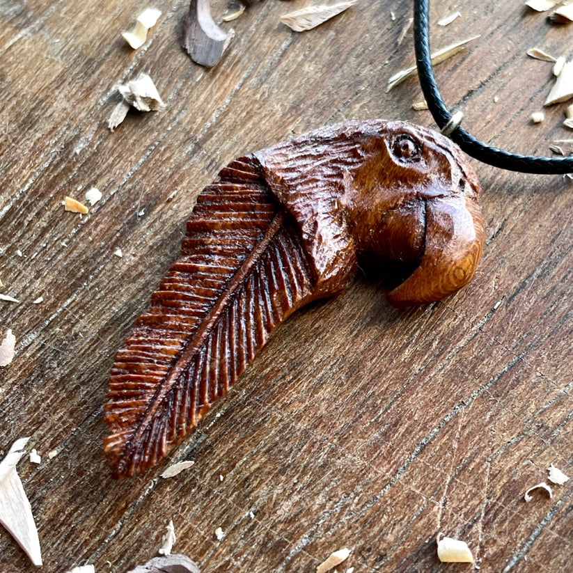 Parrot Head-Feather Pendant – woodzard